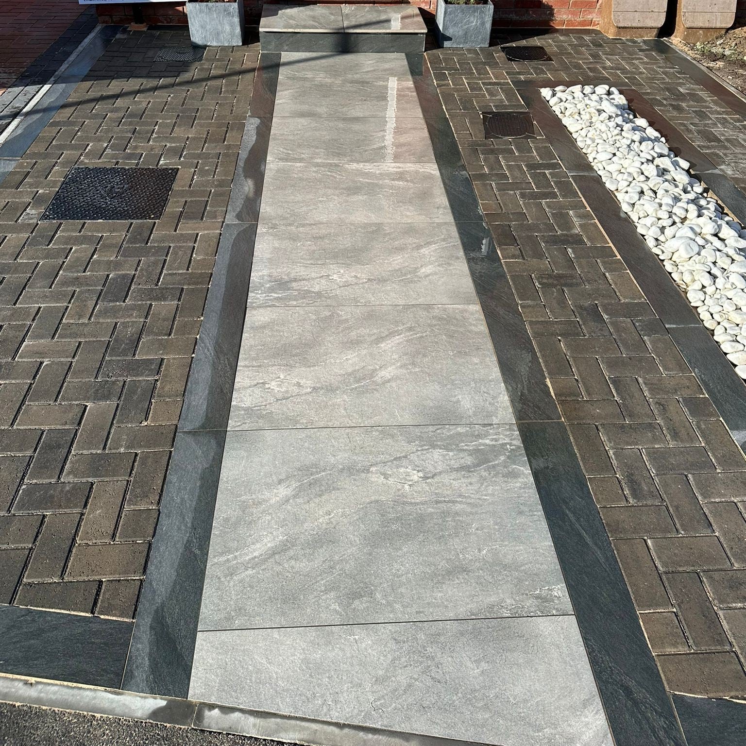 Anthracite Black Outdoor Porcelain Edging - 900x200 - 20mm ...